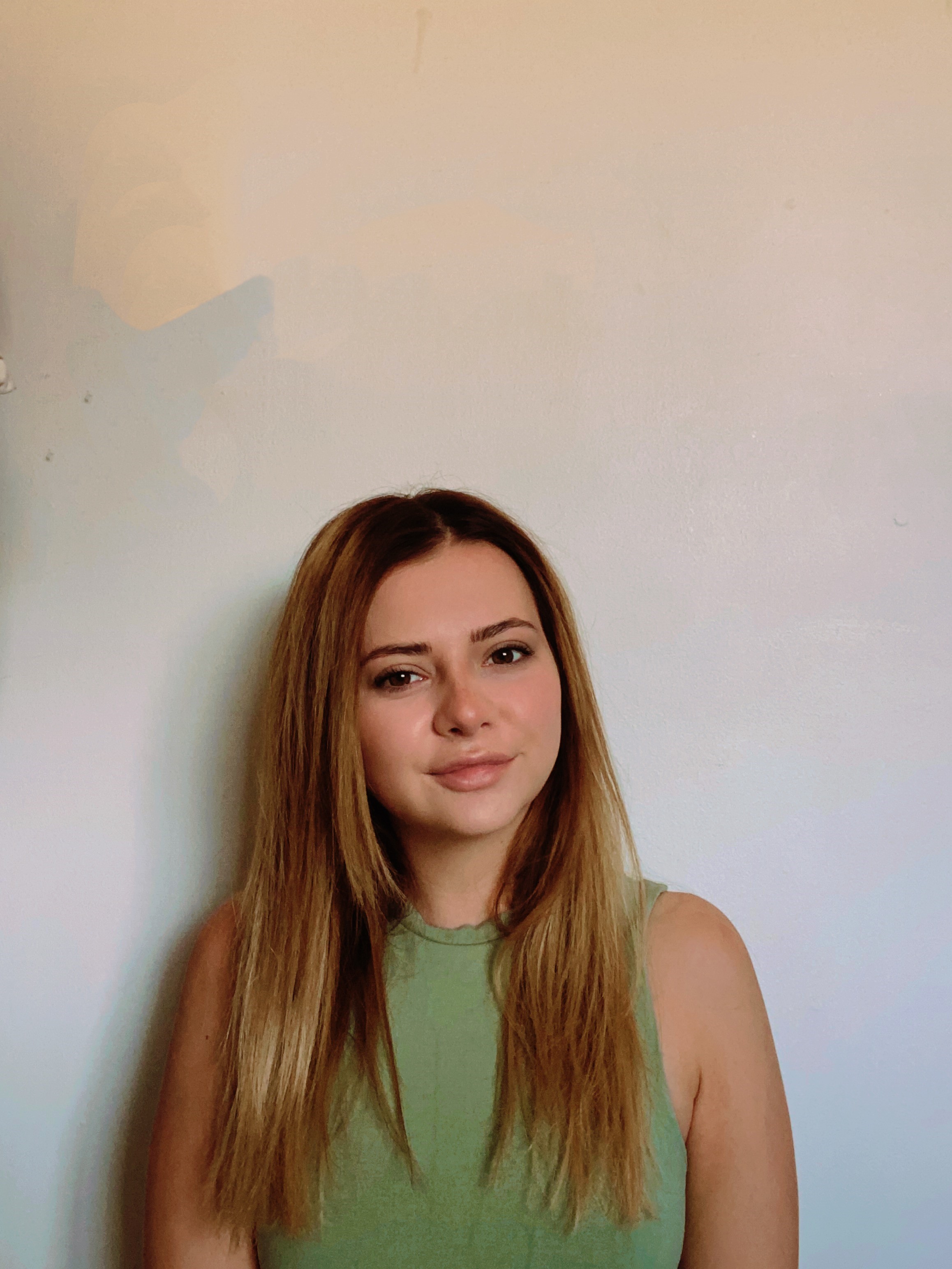 Roisin M. Private Tutor | PMT Education